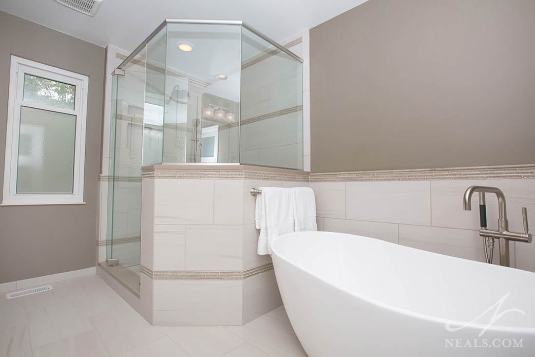 7 Custom Walk-in Shower Design Ideas