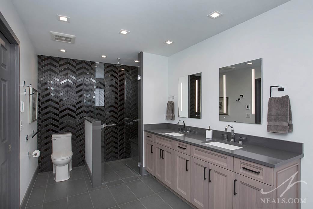 7 Custom Walk-in Shower Design Ideas
