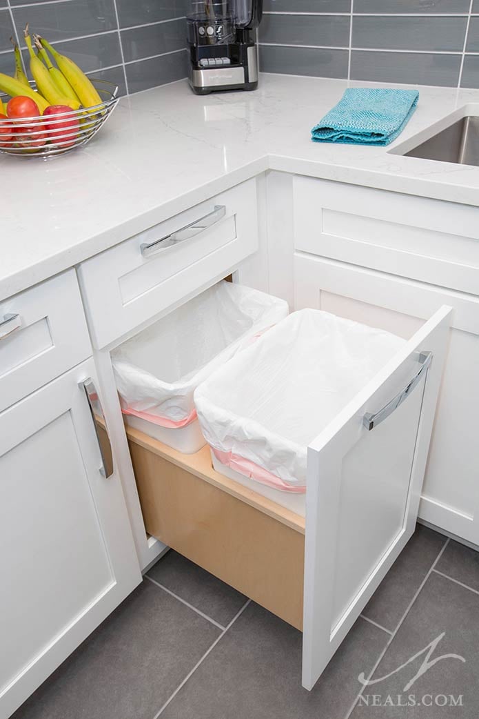 10 “Must Have” Accessories for Kitchen Cabinet Storage