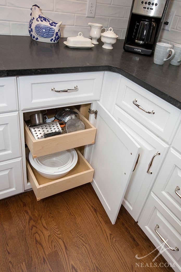 10 “Must Have” Accessories for Kitchen Cabinet Storage